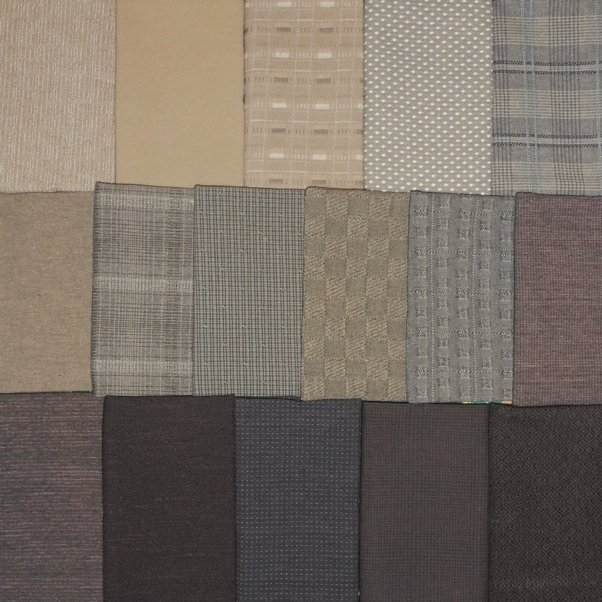 Fabric Bundle - 16 brown yarn dyed fat eighths – Kallisti Quilts