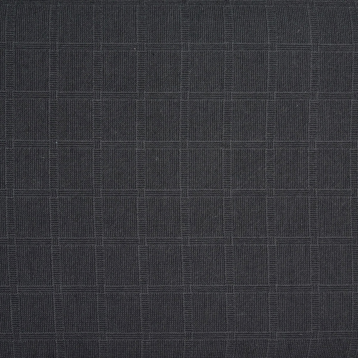 Japanese Yarn Dye - Dark Grey Square Double Grid – Kallisti Quilts